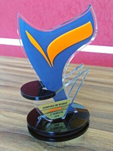 Troféus Personalizados em Acrílico - Homenagem Placas Comemorativas